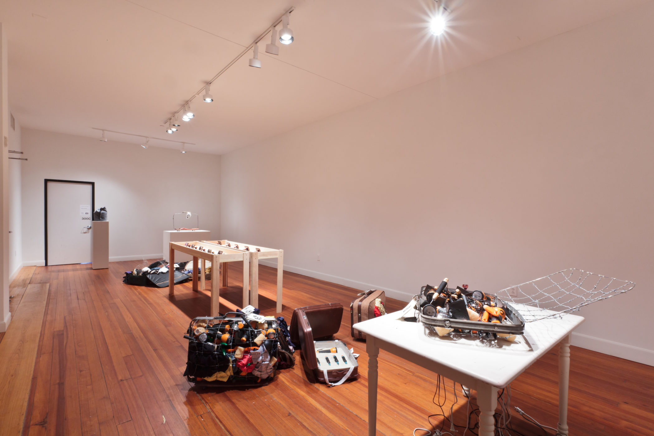 Lawndale ⁄ Massa Lemu